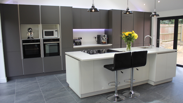 Anthracite + Silk white kitchen | Interiors 12
